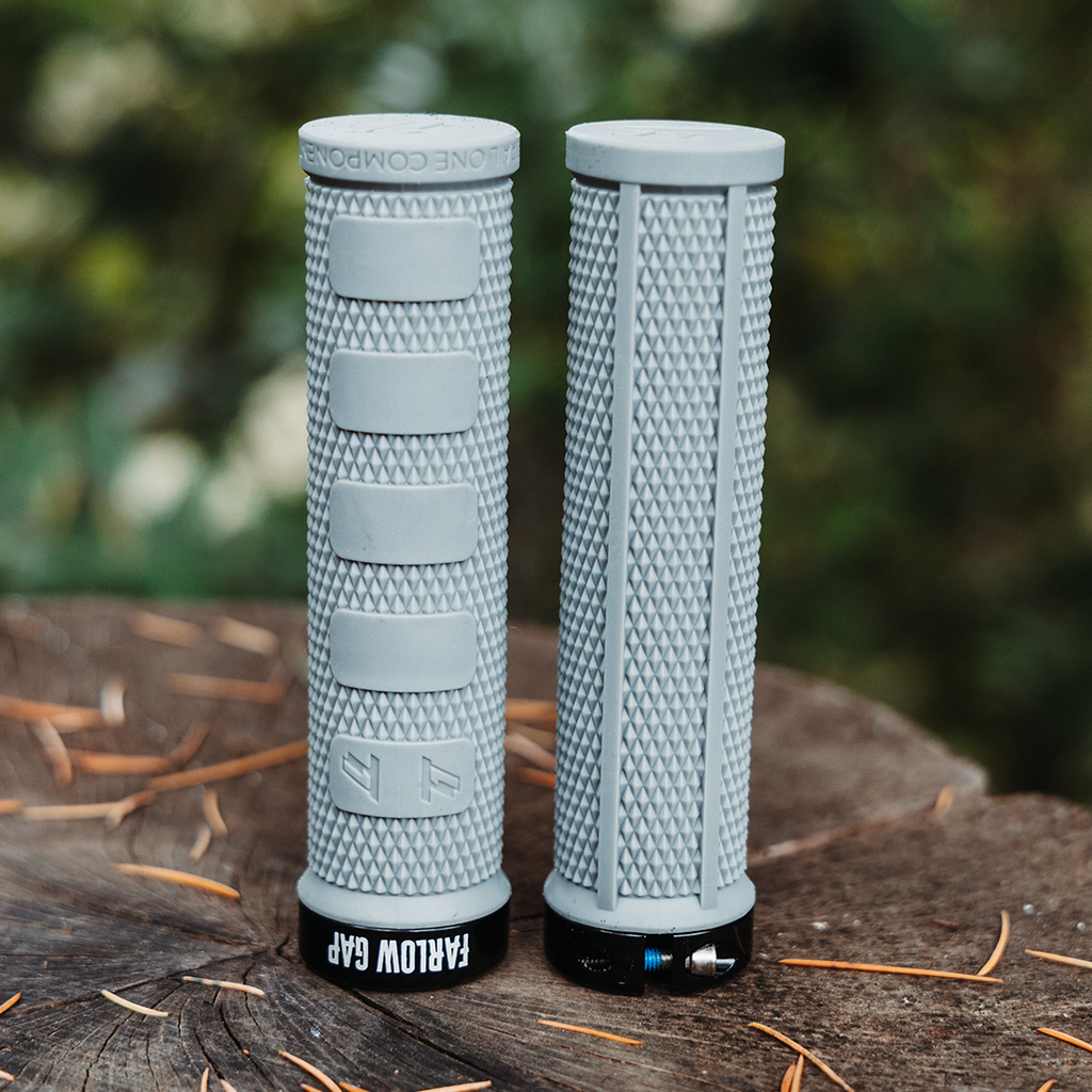 Trail One Components Farlow Gap Grips Grip Flange Yes | Part # Lock On ...