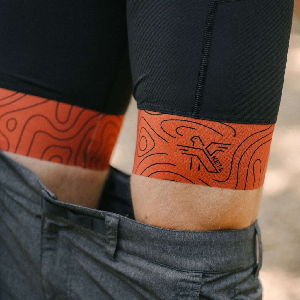 KETL Mtn Canyon MTB Bib: Triple Pocket Chamois Mountain Bike Specific ...